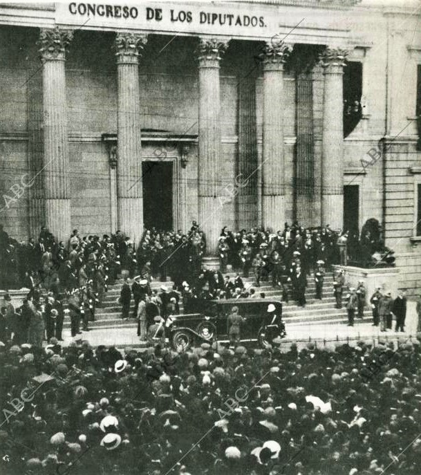 Diego Martín Veloz, el esperpento en Salamanca - Como un libro